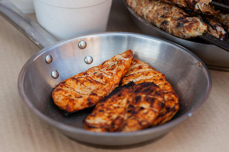 Willow Brook Farm Chicken Breasts – Eleven Oaks Farms